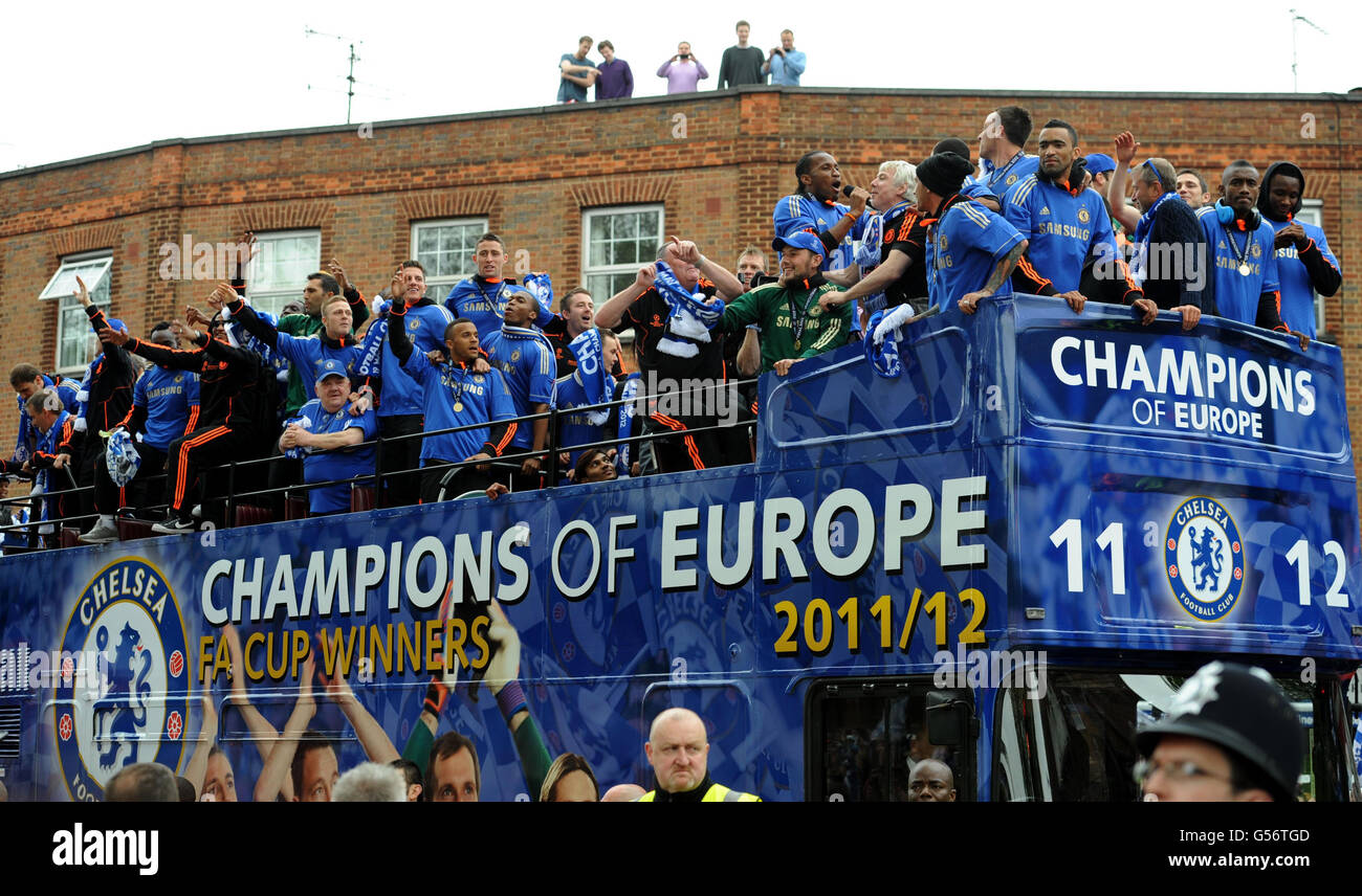 Chelsea players celebrate during the FA Cup and UEFA Champions League ...