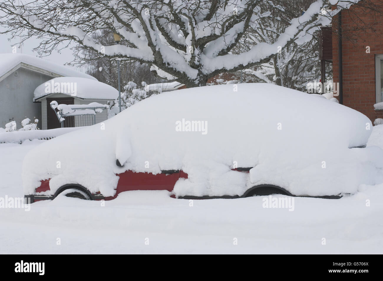 Weather deep cars hi-res stock photography and images - Alamy