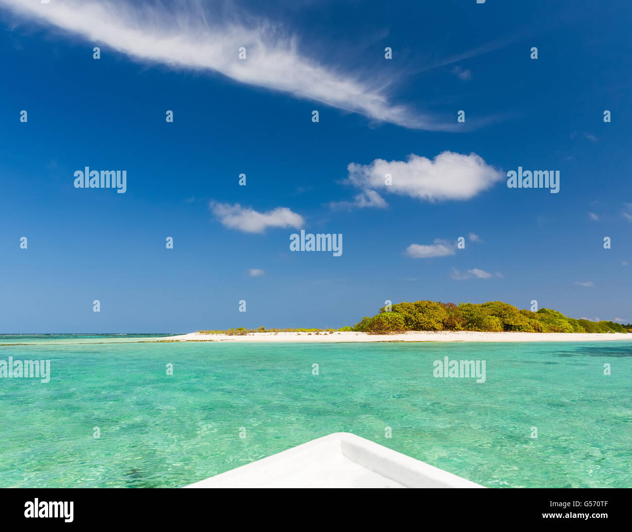 Small beautiful island on Maldives Stock Photo - Alamy