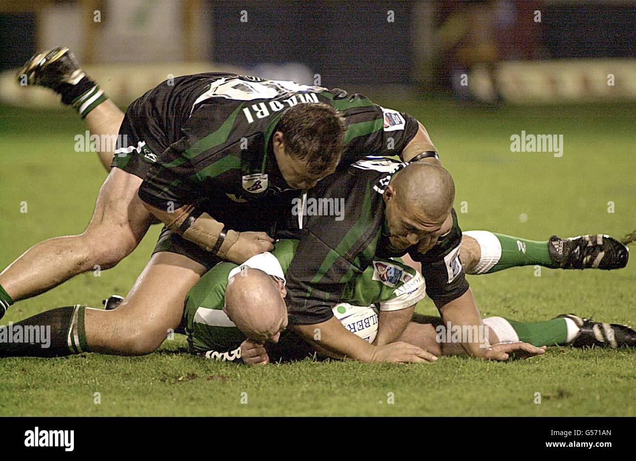 Maori rugby league world cup 2000 hi-res stock photography and images ...