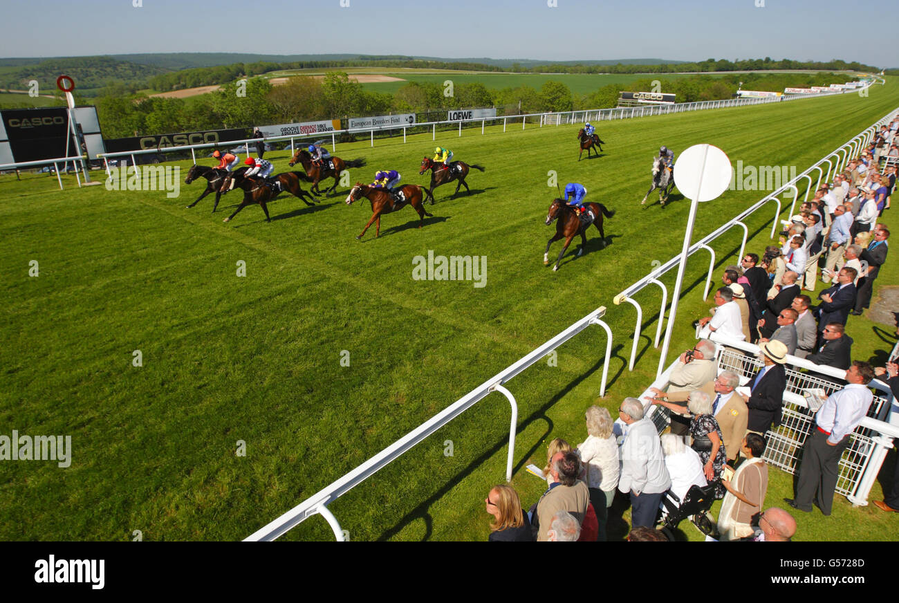 Horse Racing - May Festival - Day Two - Goodwood Racecourse Stock Photo ...