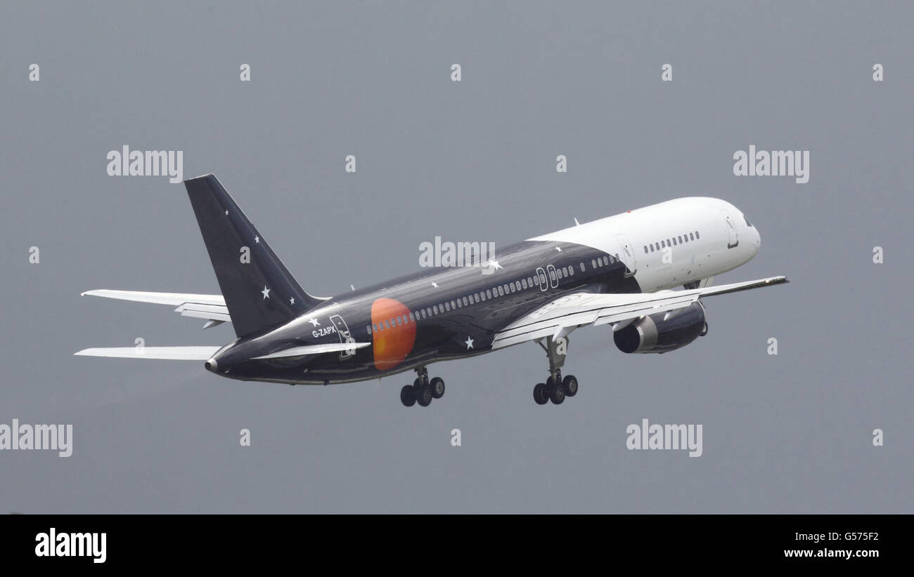 Soccer - England Team Departure - Luton Airport. England's plane takes ...