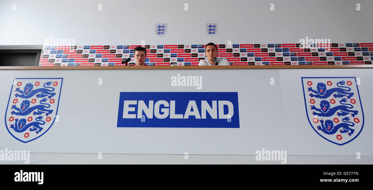 Soccer england press conference andels hotel hi-res stock photography ...