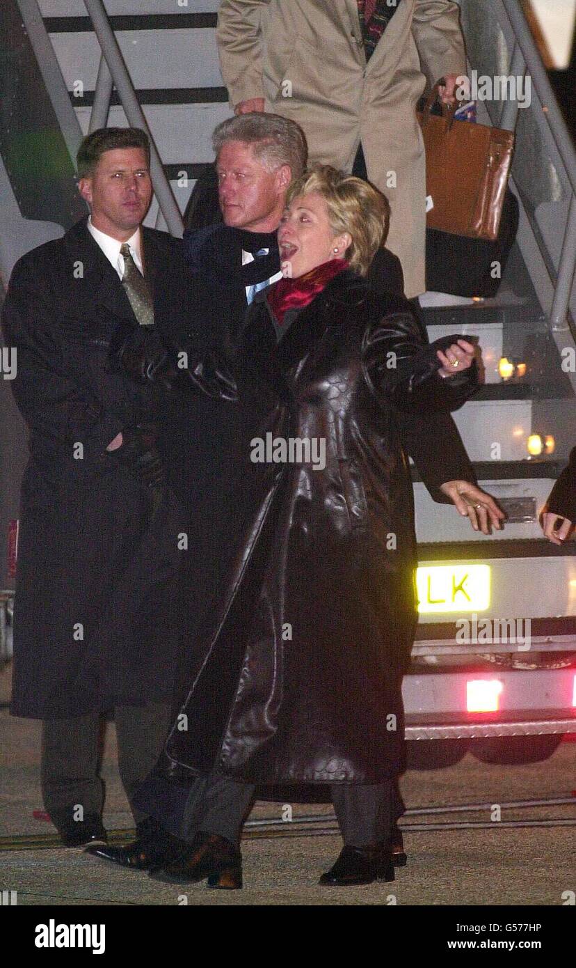 US President Bill Clinton and his wife Hillary arrive at London's ...