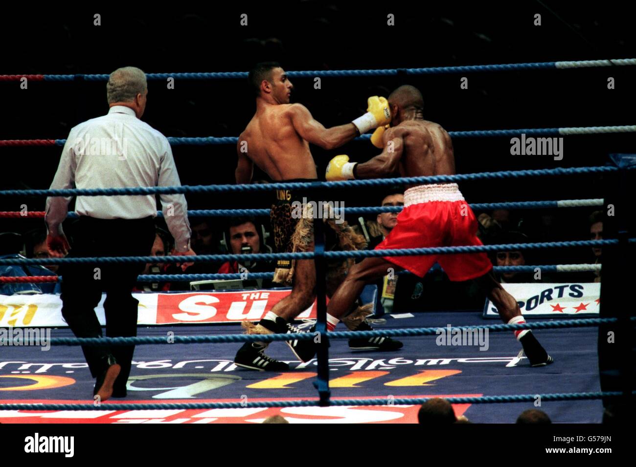 Steve robinson boxing hi-res stock photography and images - Alamy