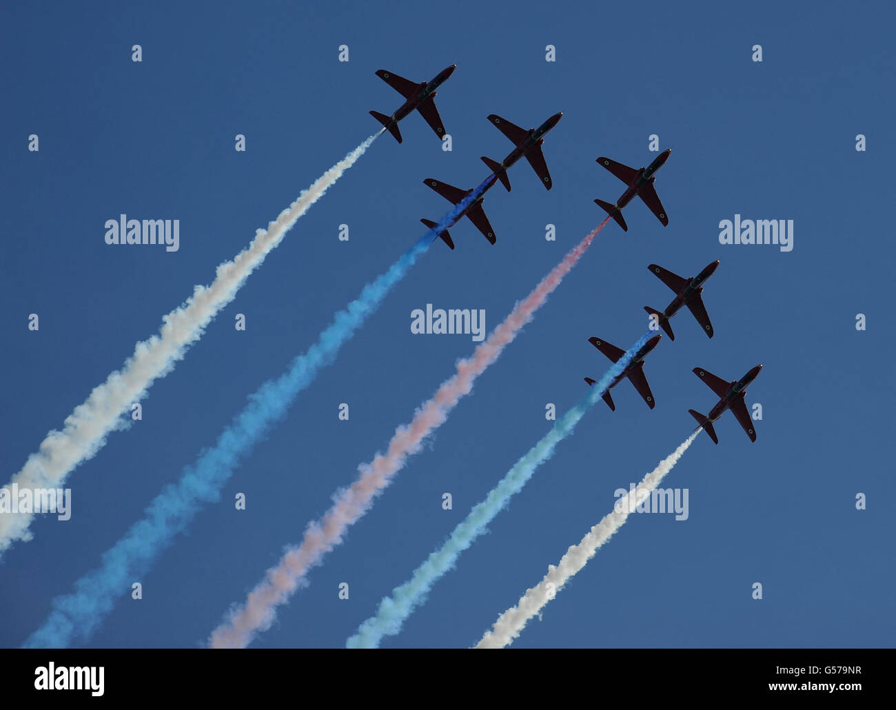 Red Arrows training Stock Photo - Alamy