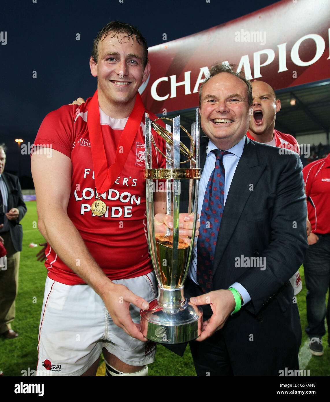 London Welsh captain Jon Mills (left) and Chairman Bleddyn Phillips ...