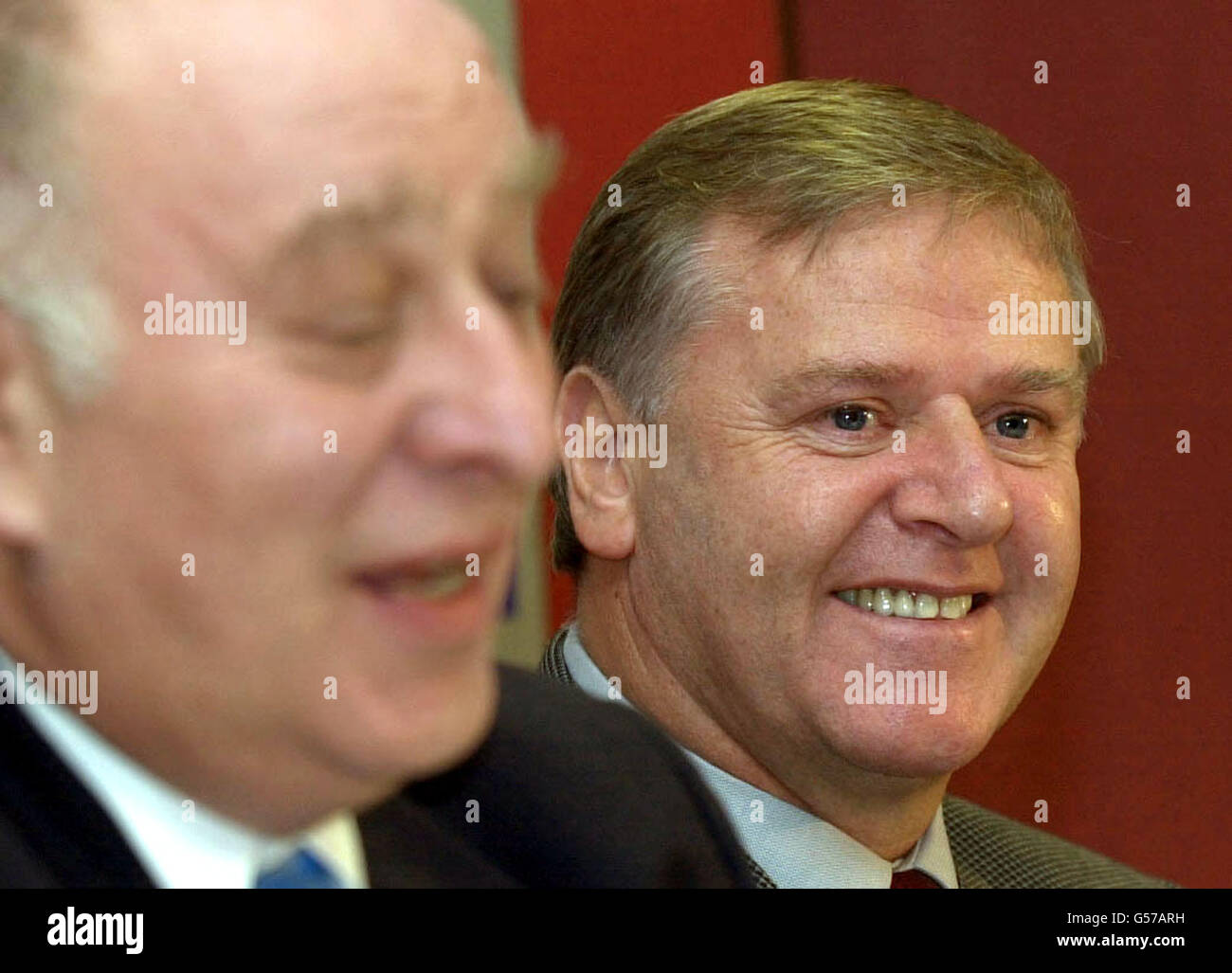 Football mangerial appointment head head shot hi-res stock photography ...