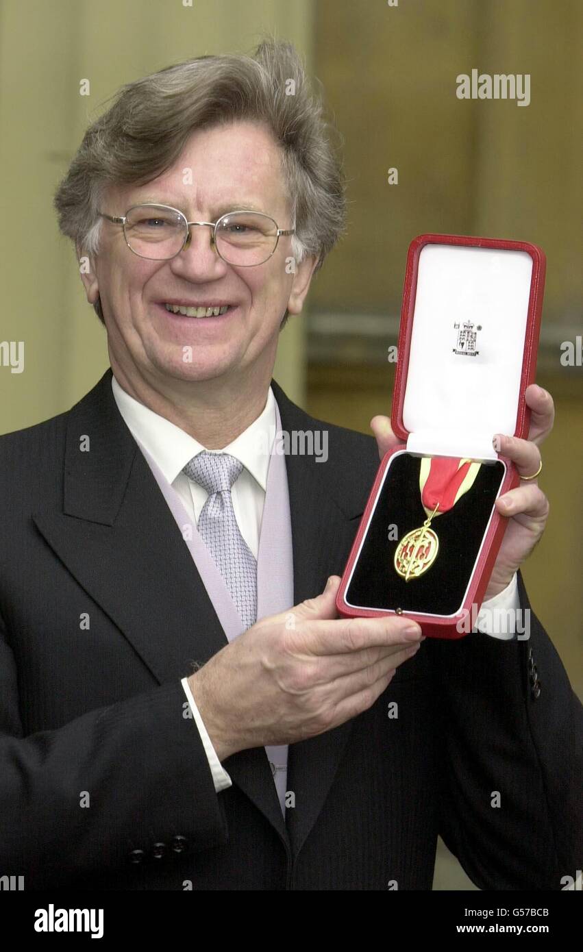 Received knighthood britains queen elizabeth ii londons buckingham ...