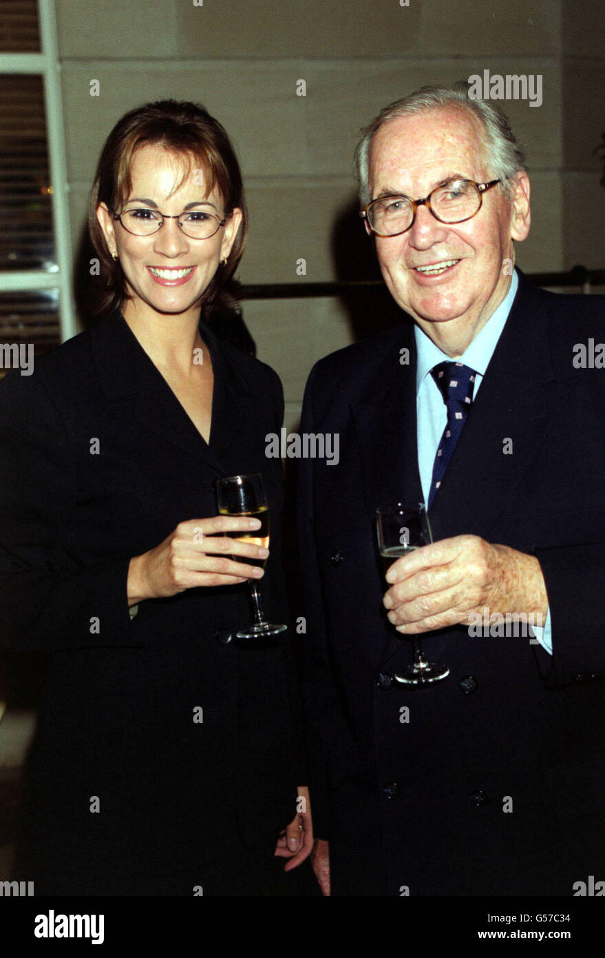 Tv weather girl hi-res stock photography and images - Alamy