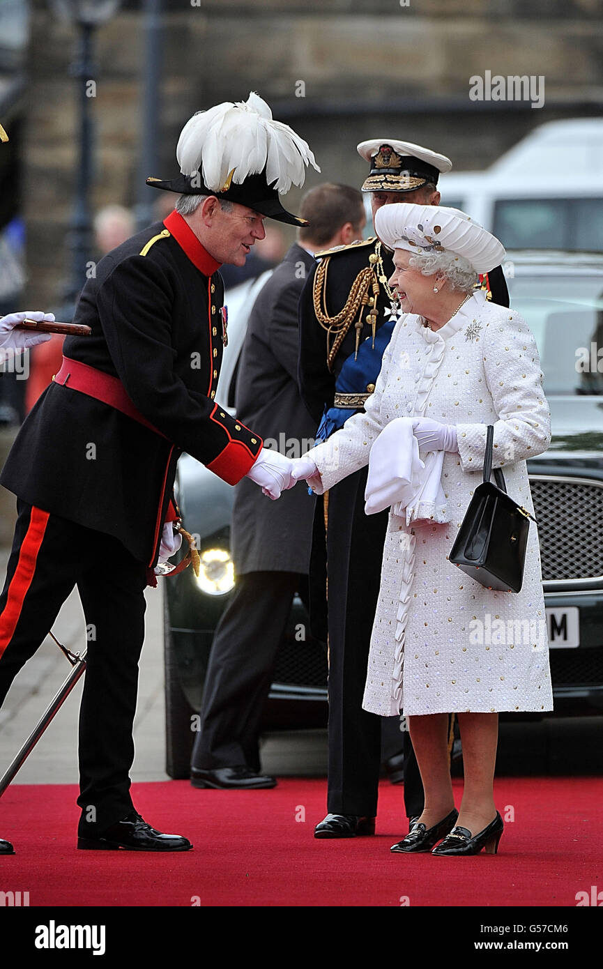 Queen Elizabeth II and Prince Philip, Duke of Edinburgh arrive on ...