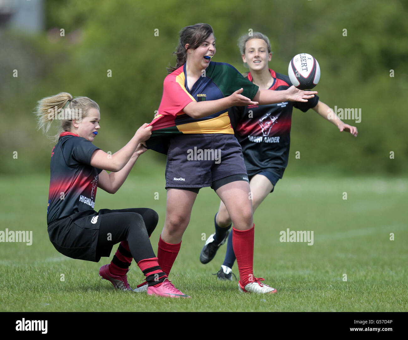 Young rugby players take hi-res stock photography and images - Alamy
