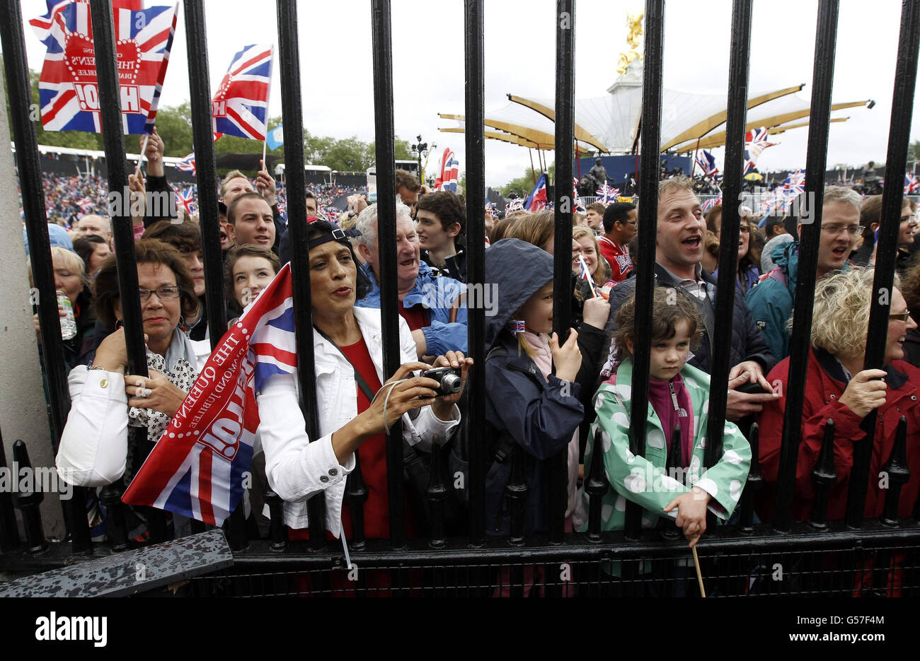 Diamond Jubilee celebrations Stock Photo - Alamy