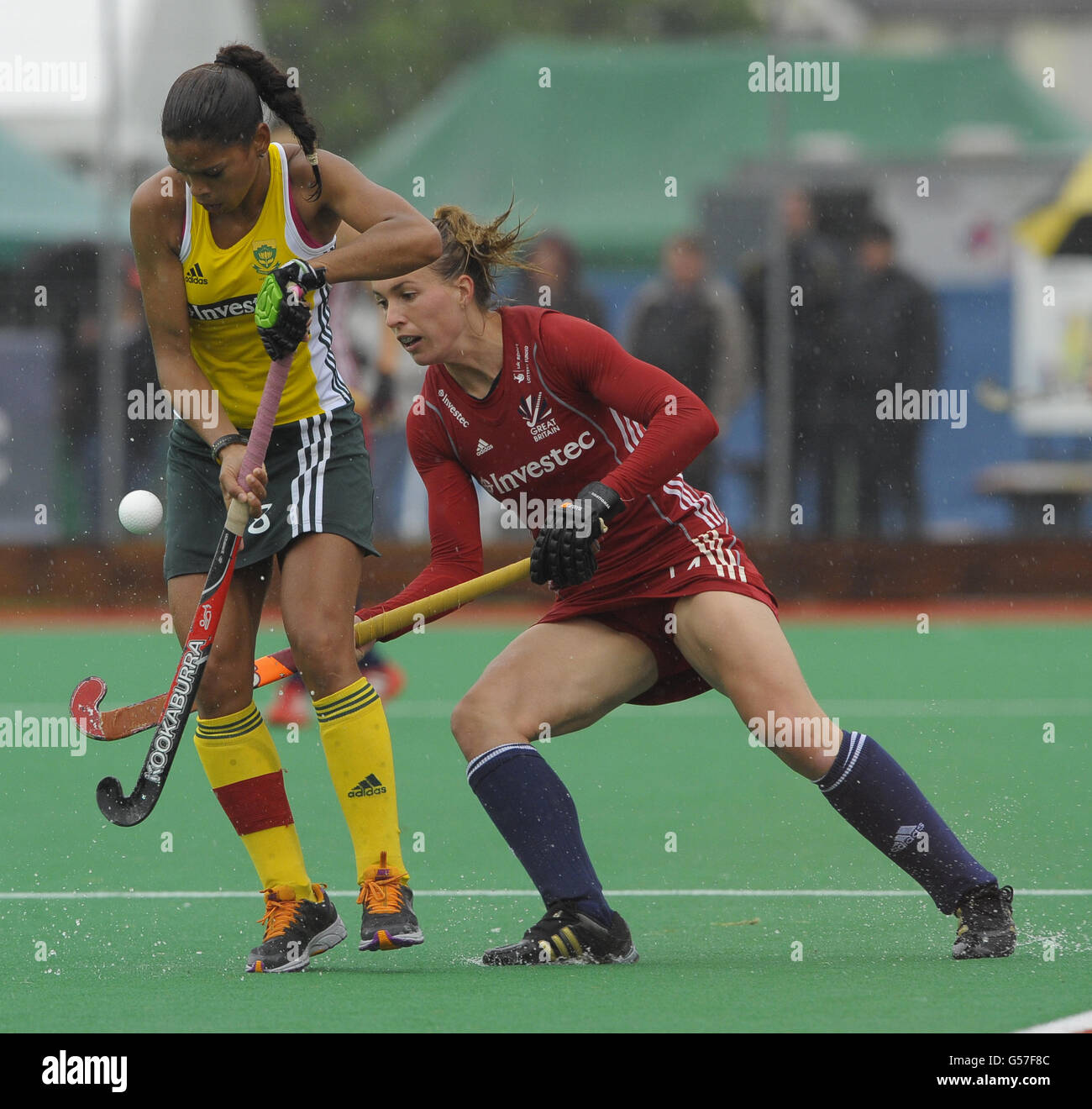 South Africa's Marsha Marescia challenges Great Britain's Laura ...