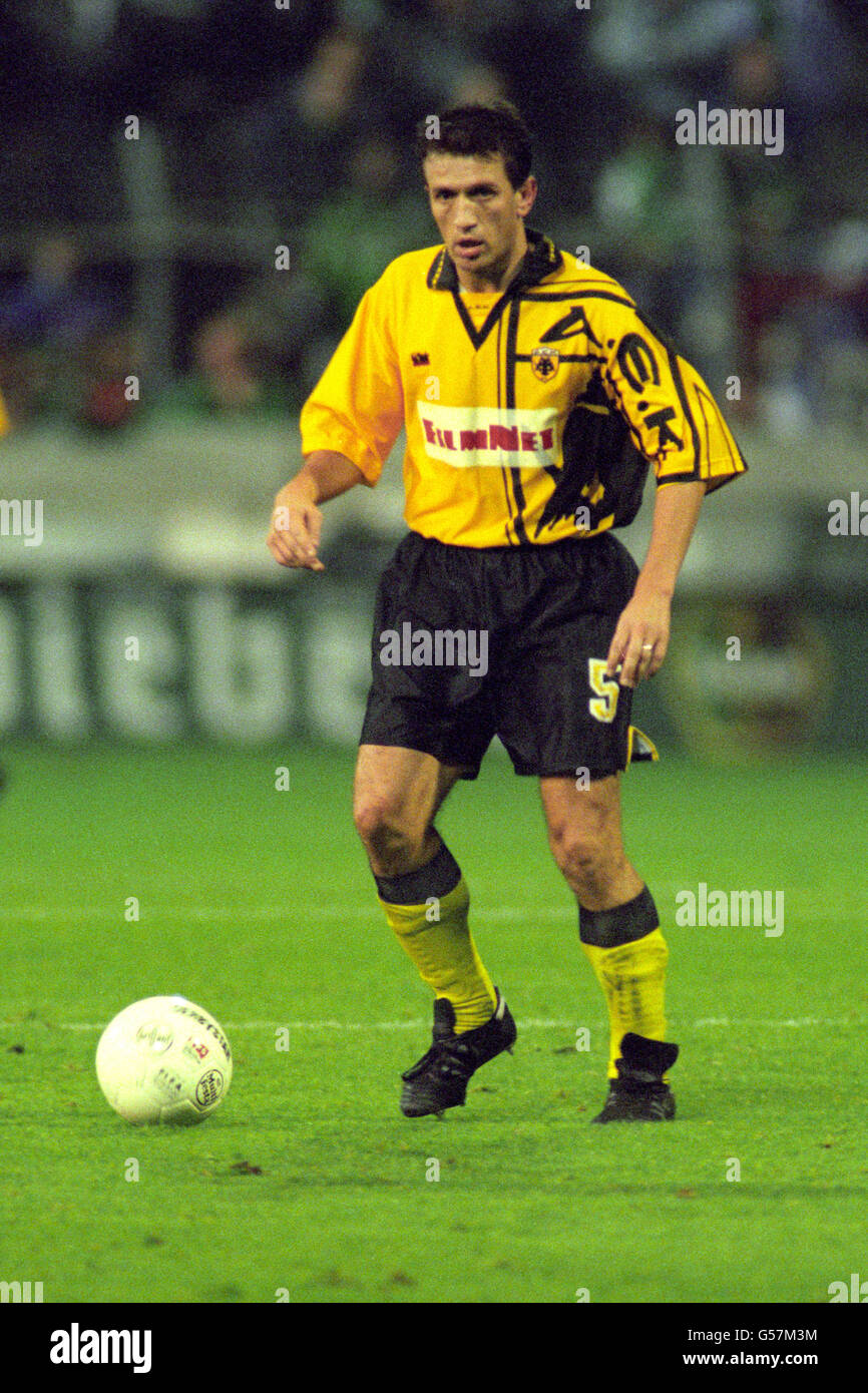 Soccer - UEFA Cup Winners Cup - Second Round - 1st Leg - Borussia ...