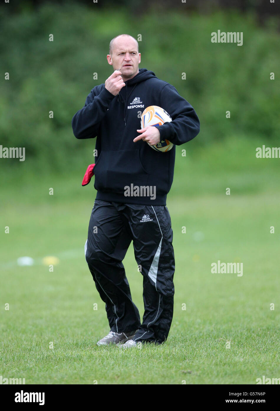 Rugby Union - Glasgow Warriors visit Autistic Children - Cartha Queens ...