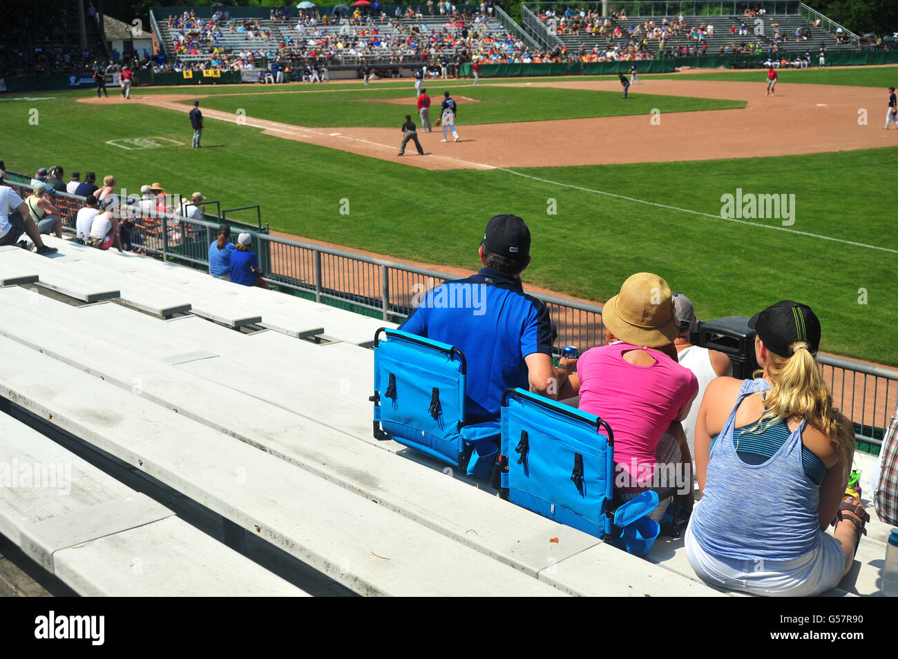 Baseball Grounds High Resolution Stock Photography and Images - Alamy