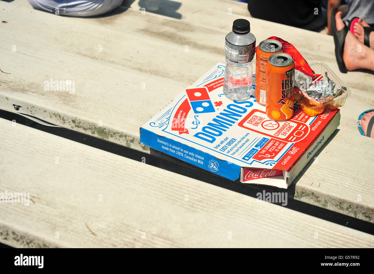 Baseball stadium beer hi-res stock photography and images - Alamy