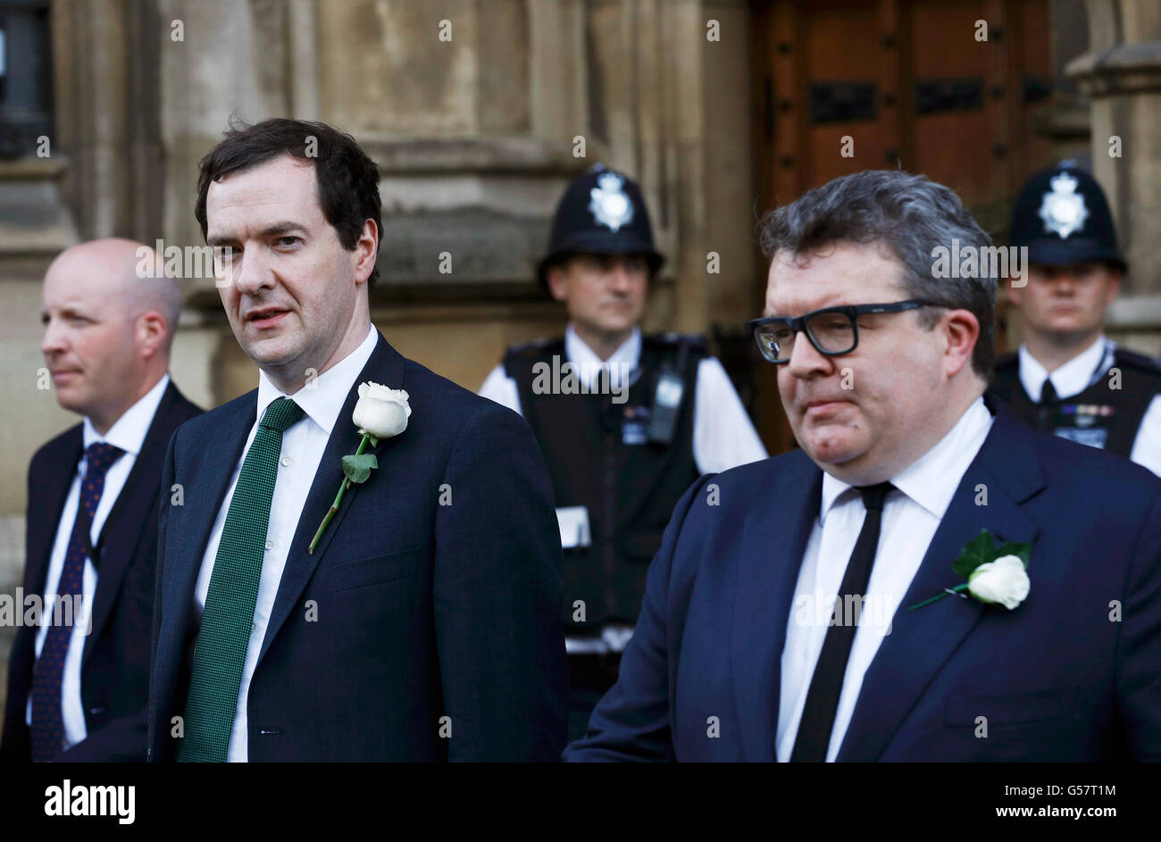 Tom cox labour mp hi-res stock photography and images - Alamy