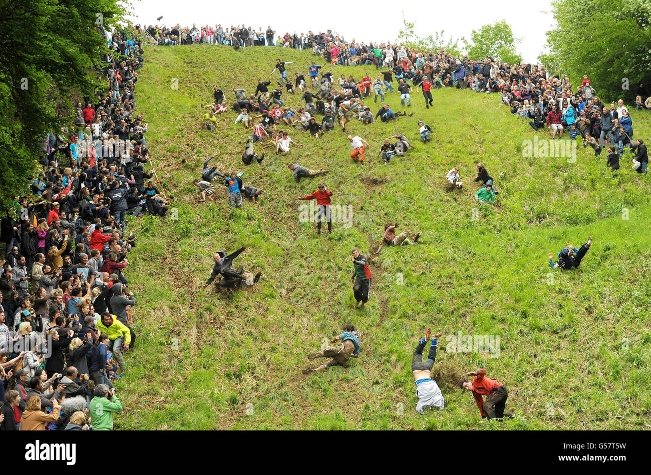Cheese Rolling in Gloucestershire Stock Photo - Alamy