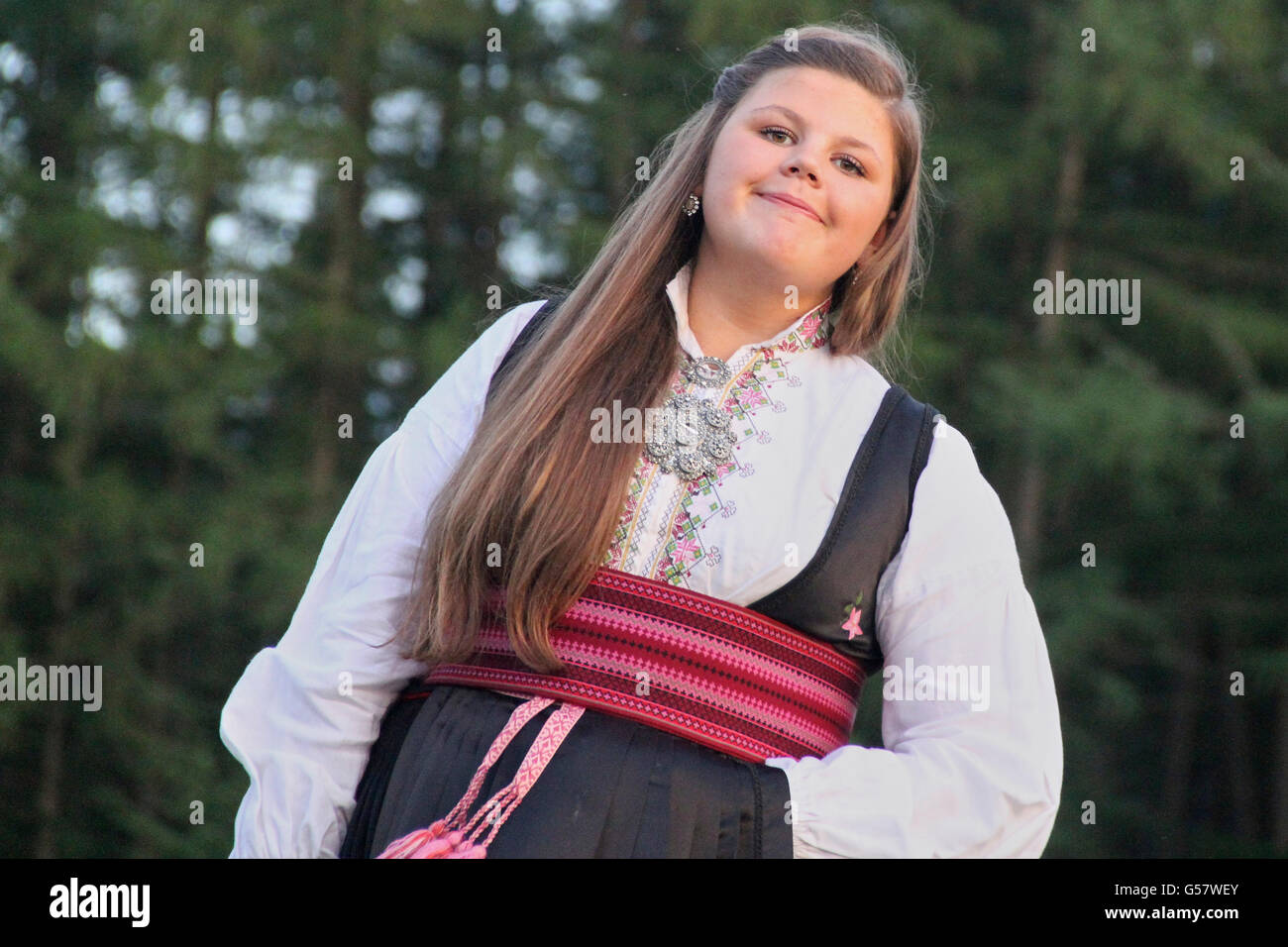 Traditional norwegian costume hi-res stock photography and images - Alamy