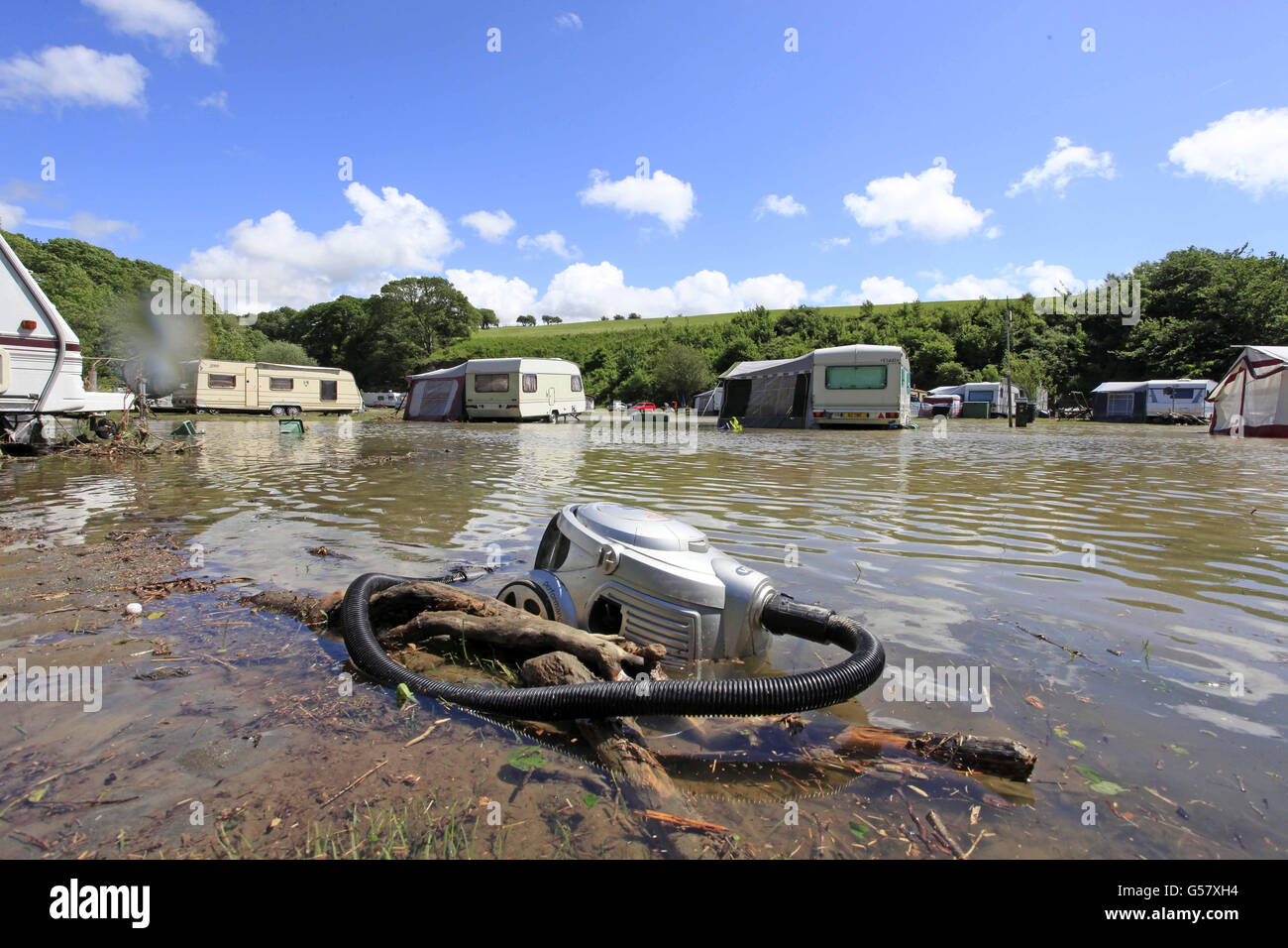 Caravan flood waters hi-res stock photography and images - Alamy