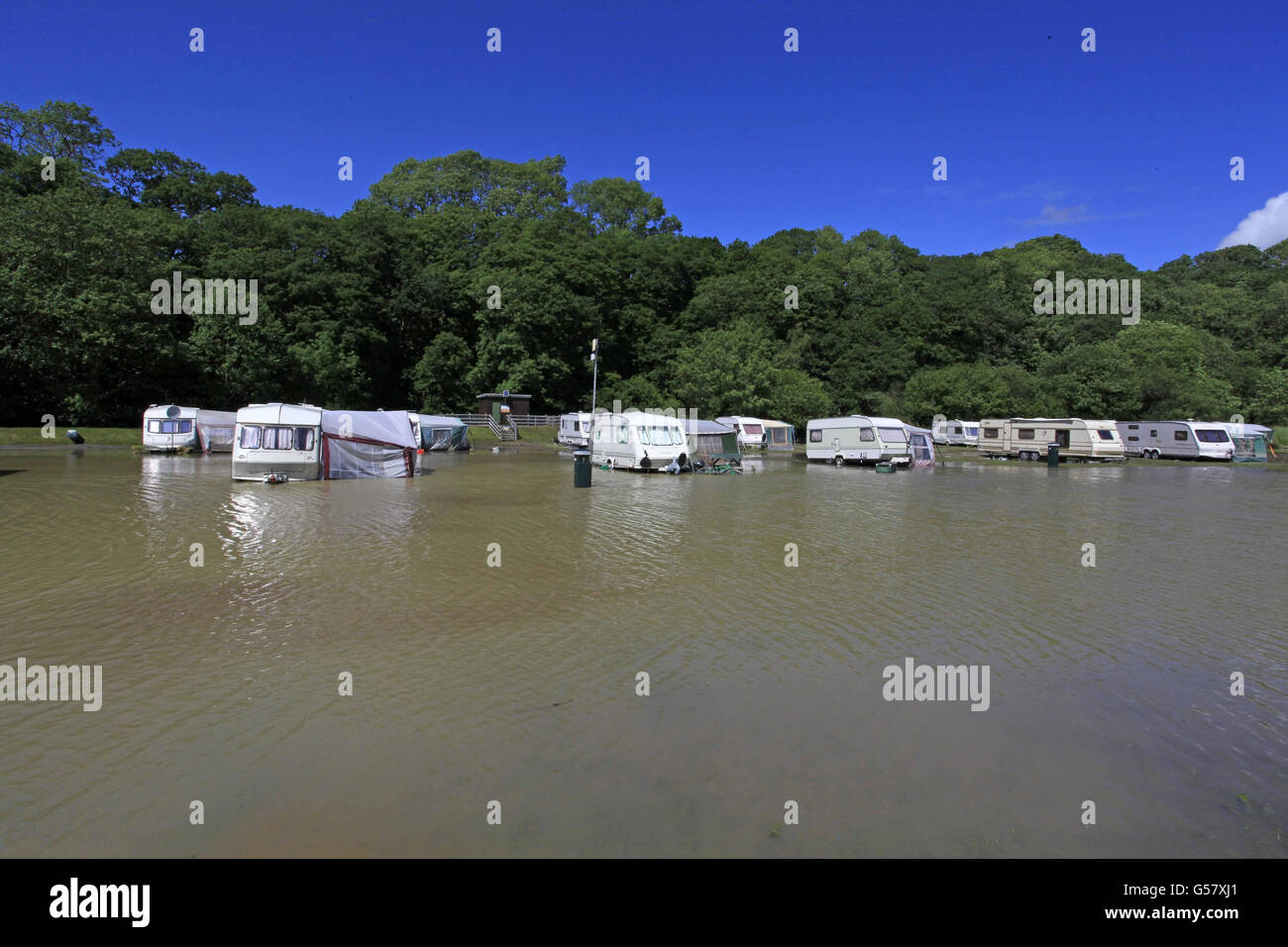 Caravan flood waters hi-res stock photography and images - Alamy
