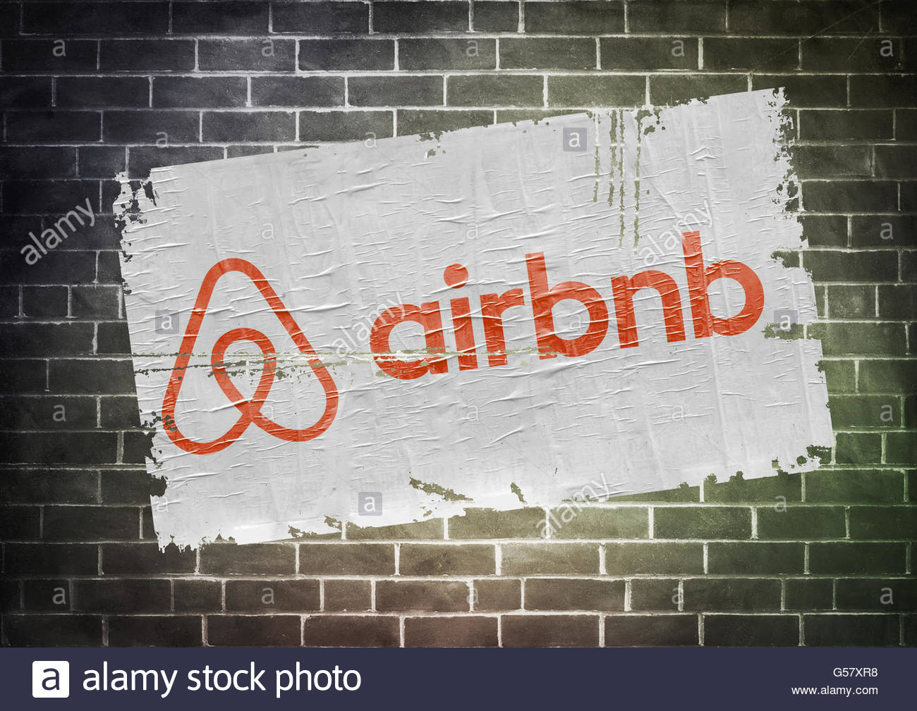 Airbnb Logo Stock Photos & Airbnb Logo Stock Images - Alamy