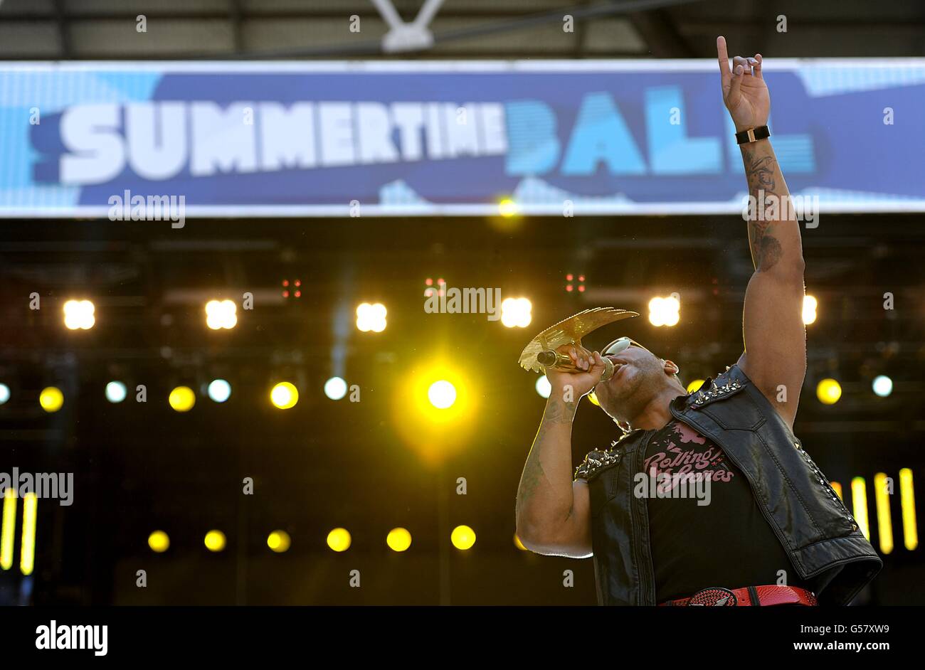 Flo rida performs capital fms summertime ball wembley stadium hi-res ...