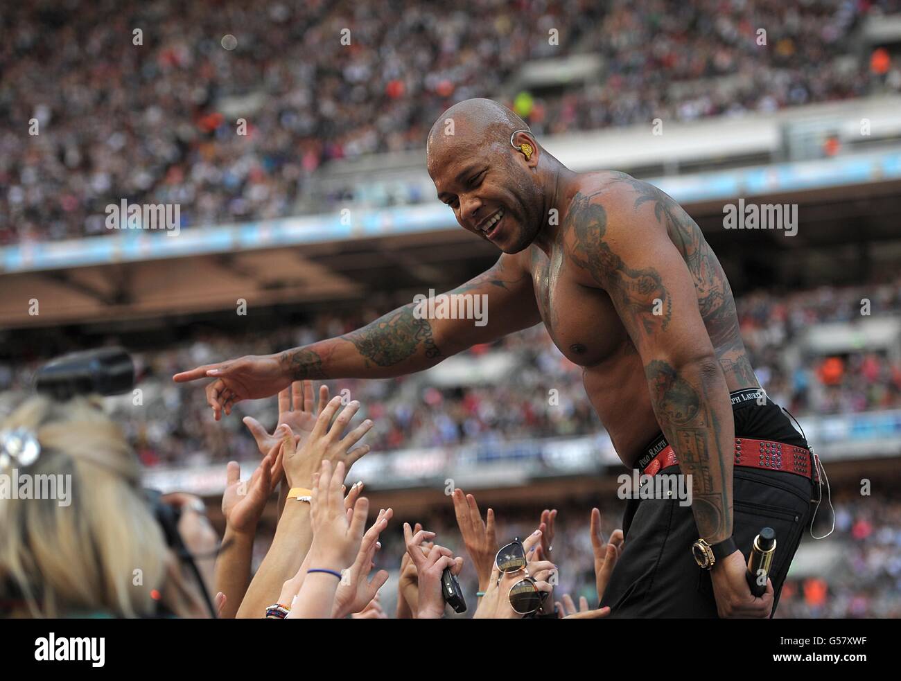Flo rida performs capital fms summertime ball wembley stadium hi-res ...