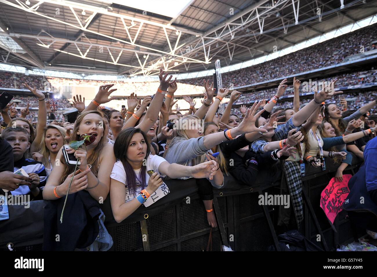 Capital fms summertime ball hi-res stock photography and images - Alamy