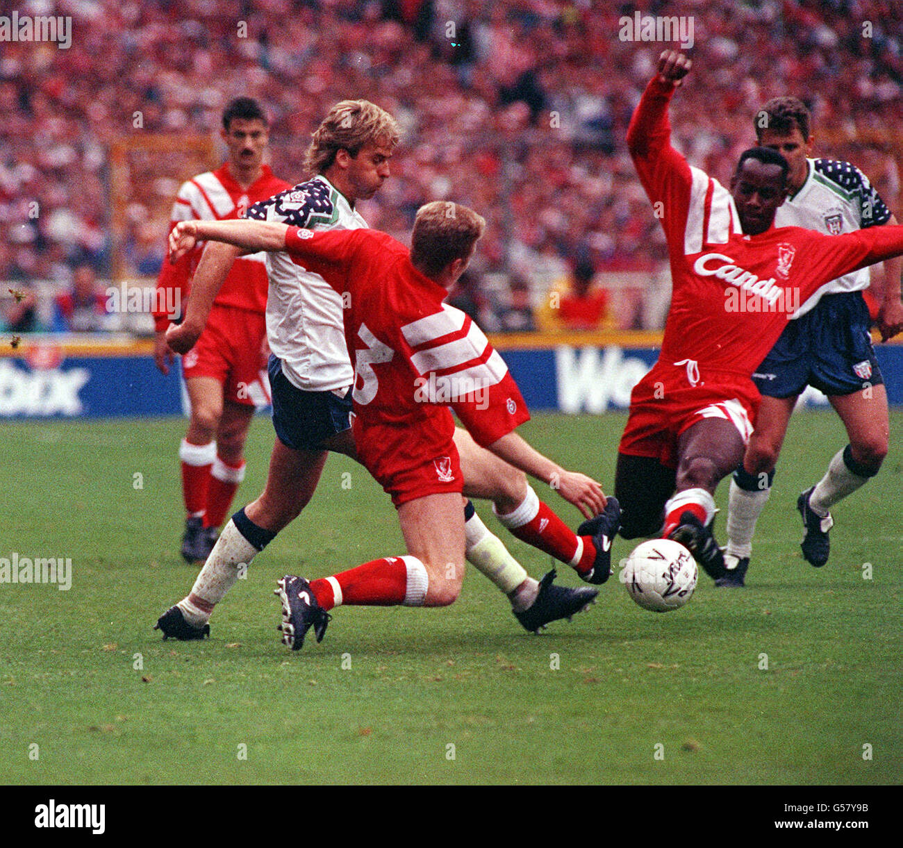 David burrows hi-res stock photography and images - Alamy