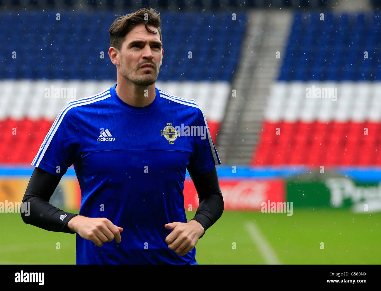 Kyle lafferty training hi-res stock photography and images - Alamy
