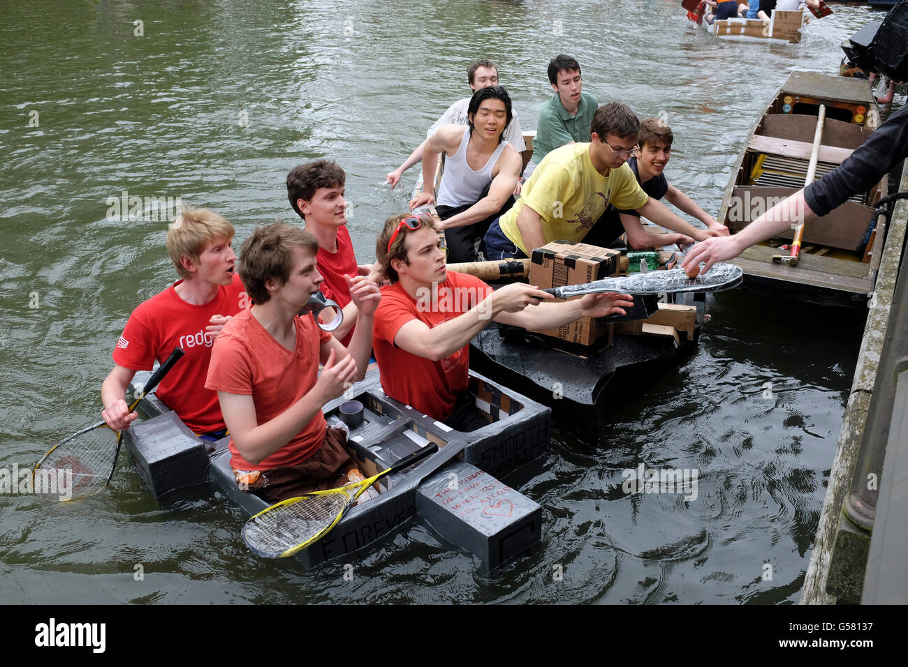 Cambridge university students hi-res stock photography and images - Alamy
