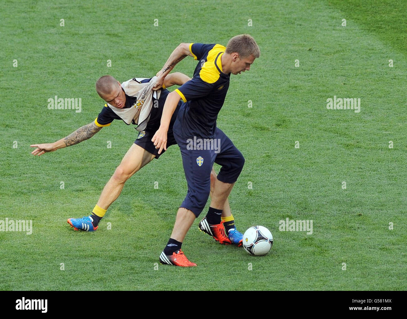 Soccer uefa euro 2012 group d sweden training olympic stadium hi-res ...