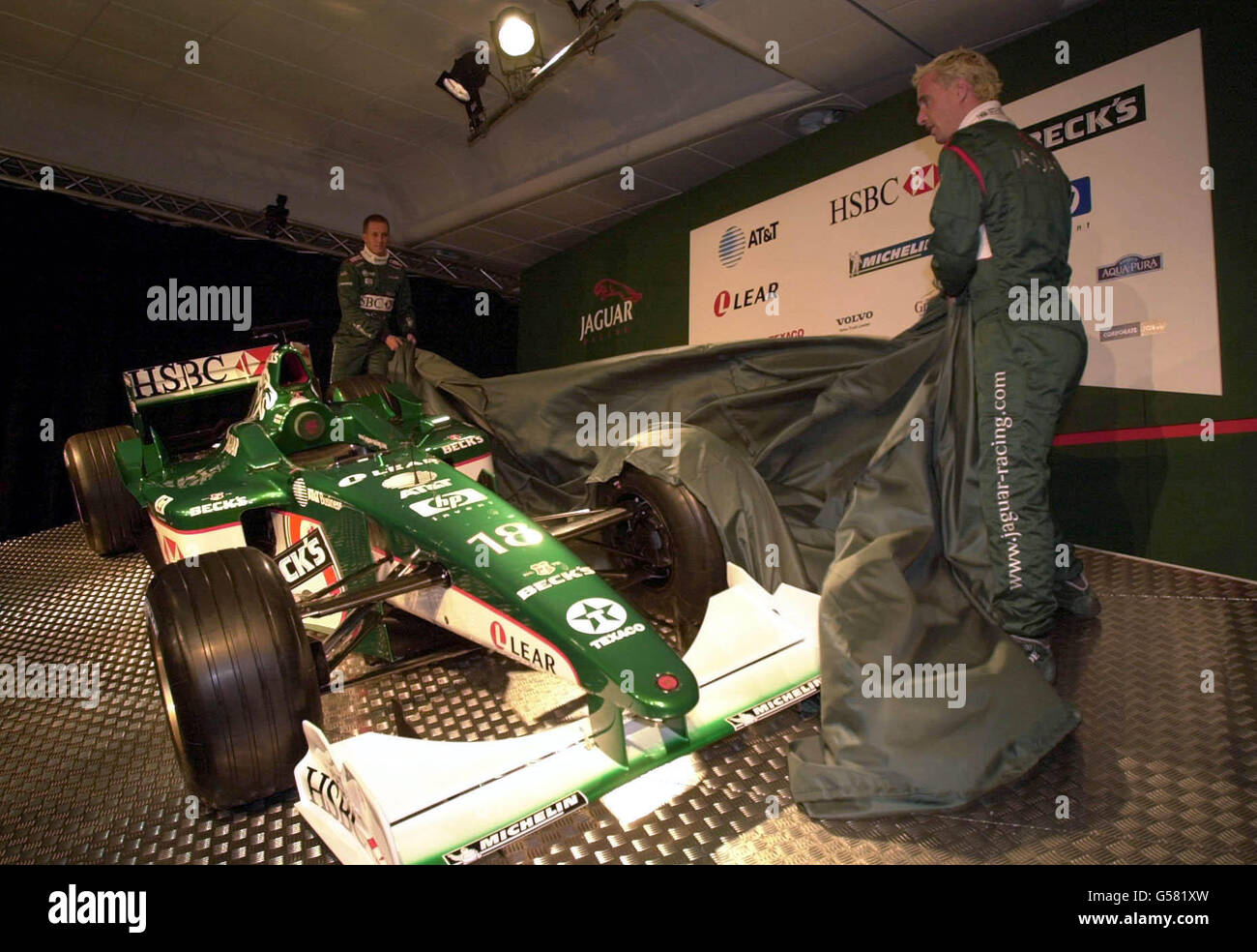 New Jaguar R2 F1 racing car Stock Photo - Alamy