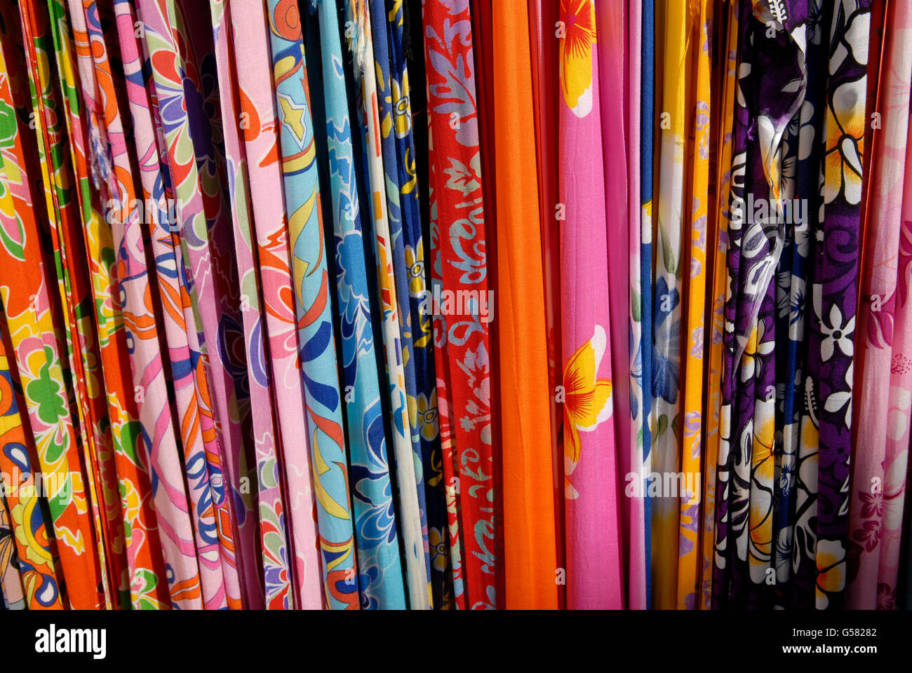 Pareos hi-res stock photography and images - Alamy