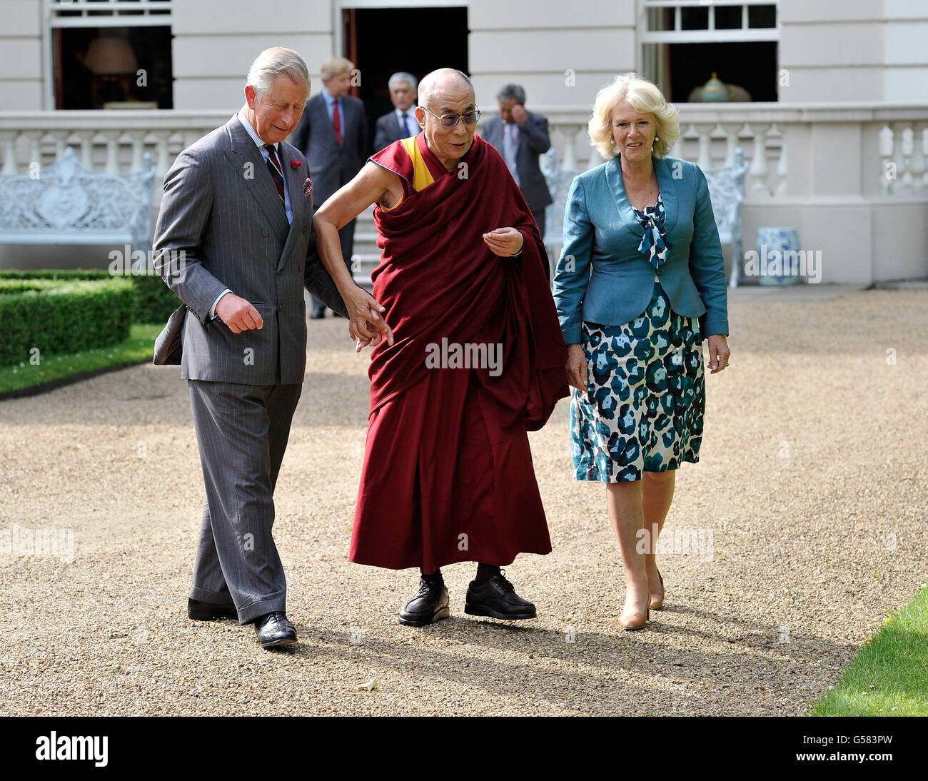 Dalai lama prince charles hi-res stock photography and images - Alamy