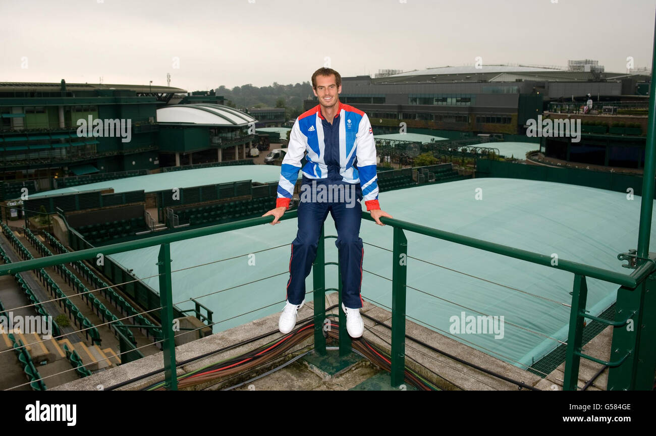 Great Britain's Andy Murray poses for photographers after being ...