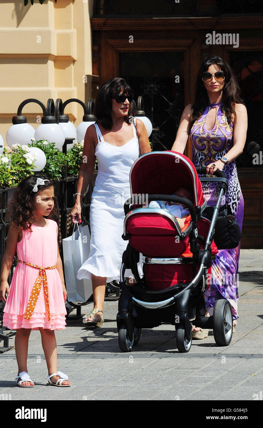 Wags hi-res stock photography and images - Alamy