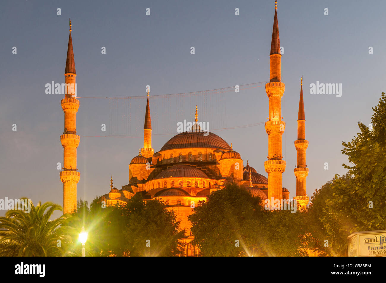 Famous mosque in turkish city of Istanbul Stock Photo - Alamy