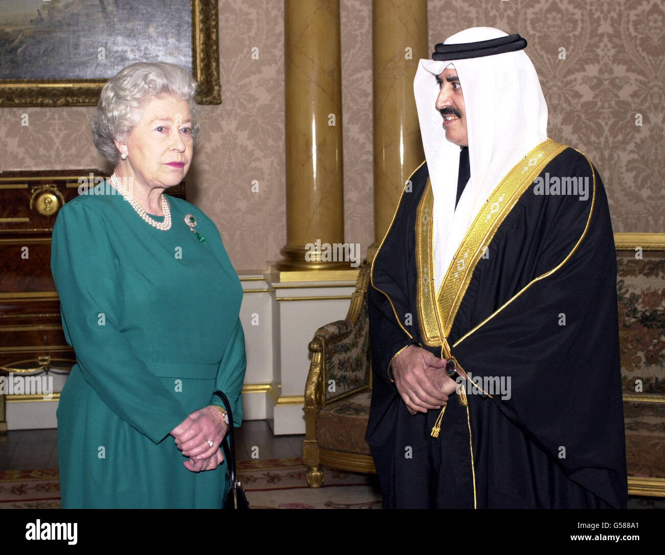 Queen Elizabeth II receives His Excellency the Ambassador of the State ...