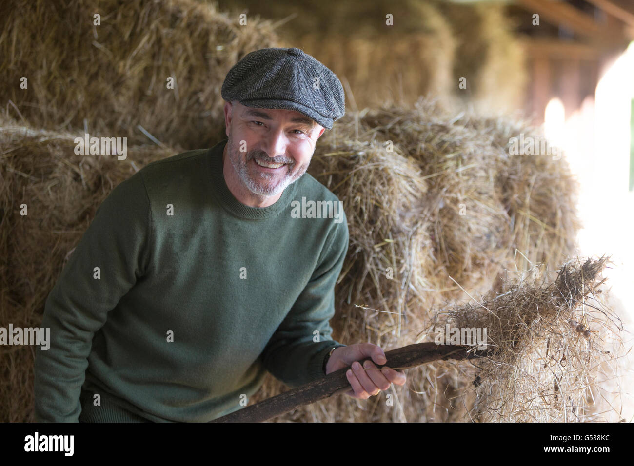 Man with a horse stables hi-res stock photography and images - Alamy