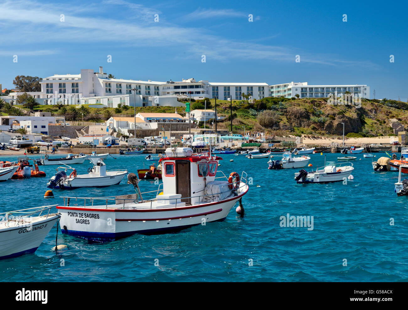 Algarve sagres harbour hi-res stock photography and images - Alamy