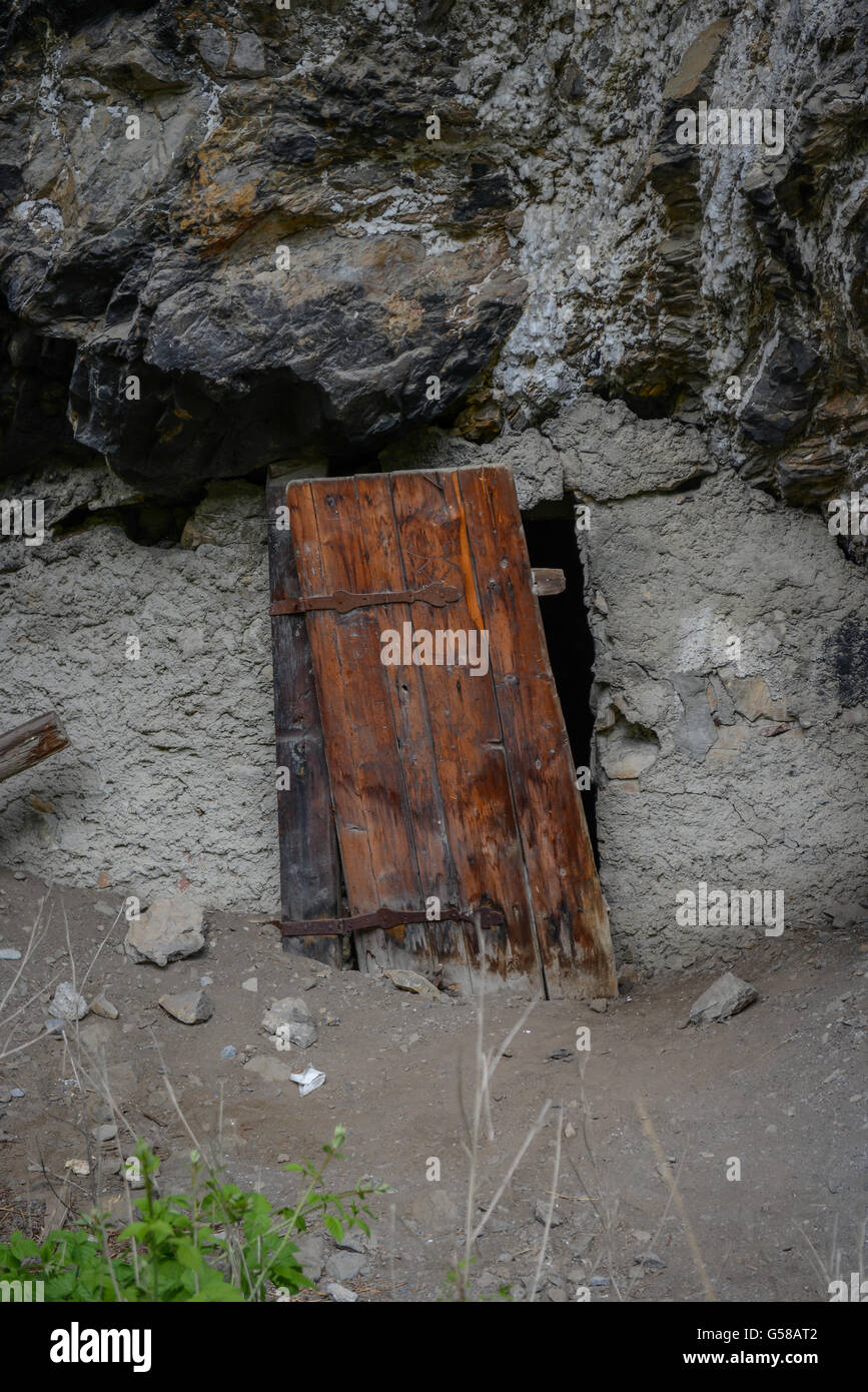 Door in the rock hi-res stock photography and images - Alamy