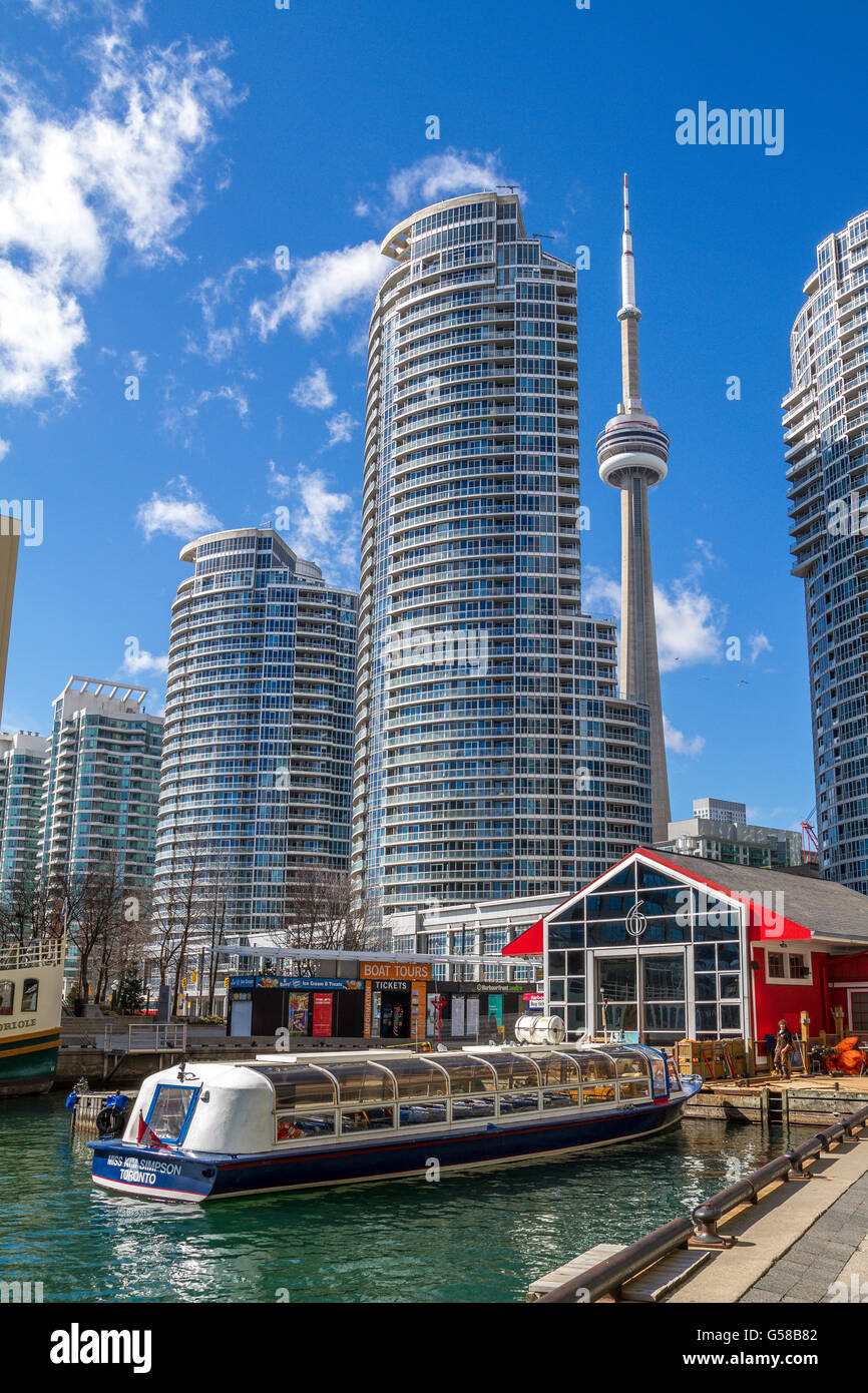 Downtown water tower hi-res stock photography and images - Alamy