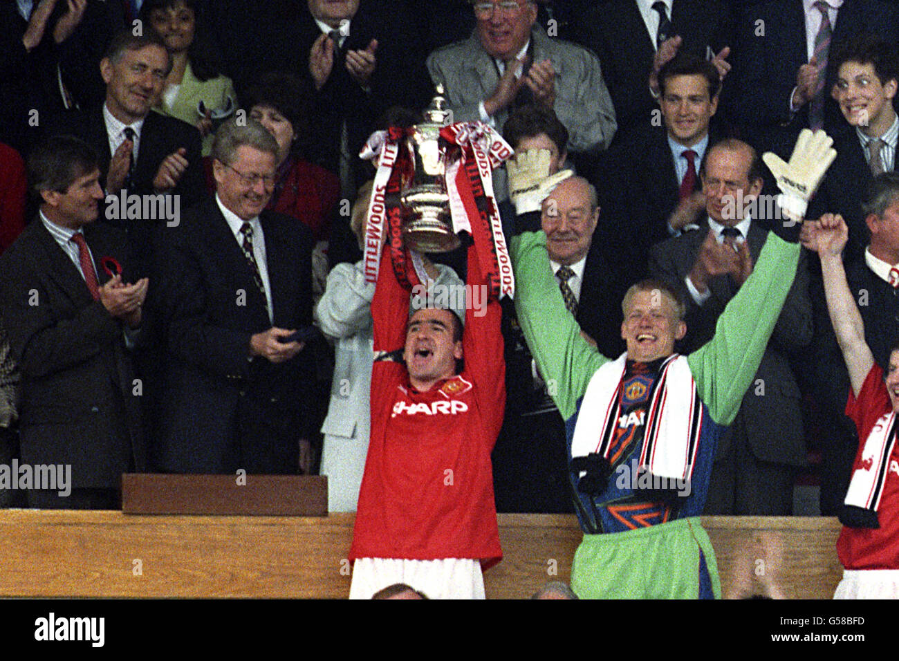 Fa secretary graham kelly hi-res stock photography and images - Alamy