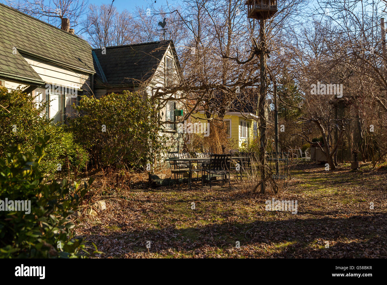 Toronto island houses hi-res stock photography and images - Alamy
