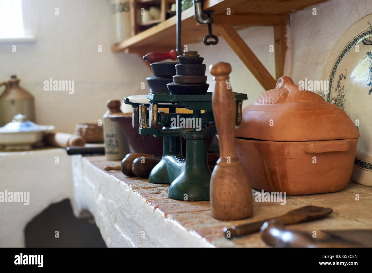 Victorian Cottage Kitchen High Resolution Stock Photography and Images ...