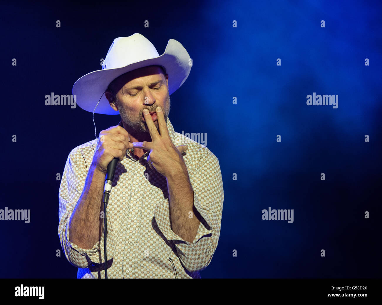 Tragically hip hi-res stock photography and images - Alamy